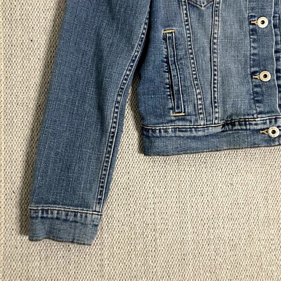 Levi's | Jackets & Coats | Levis Vintage Jean Jacket Womens Medium Blue ...